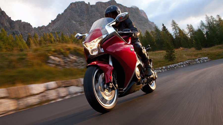 Moto Blog: Cum să conduci motocicleta?!