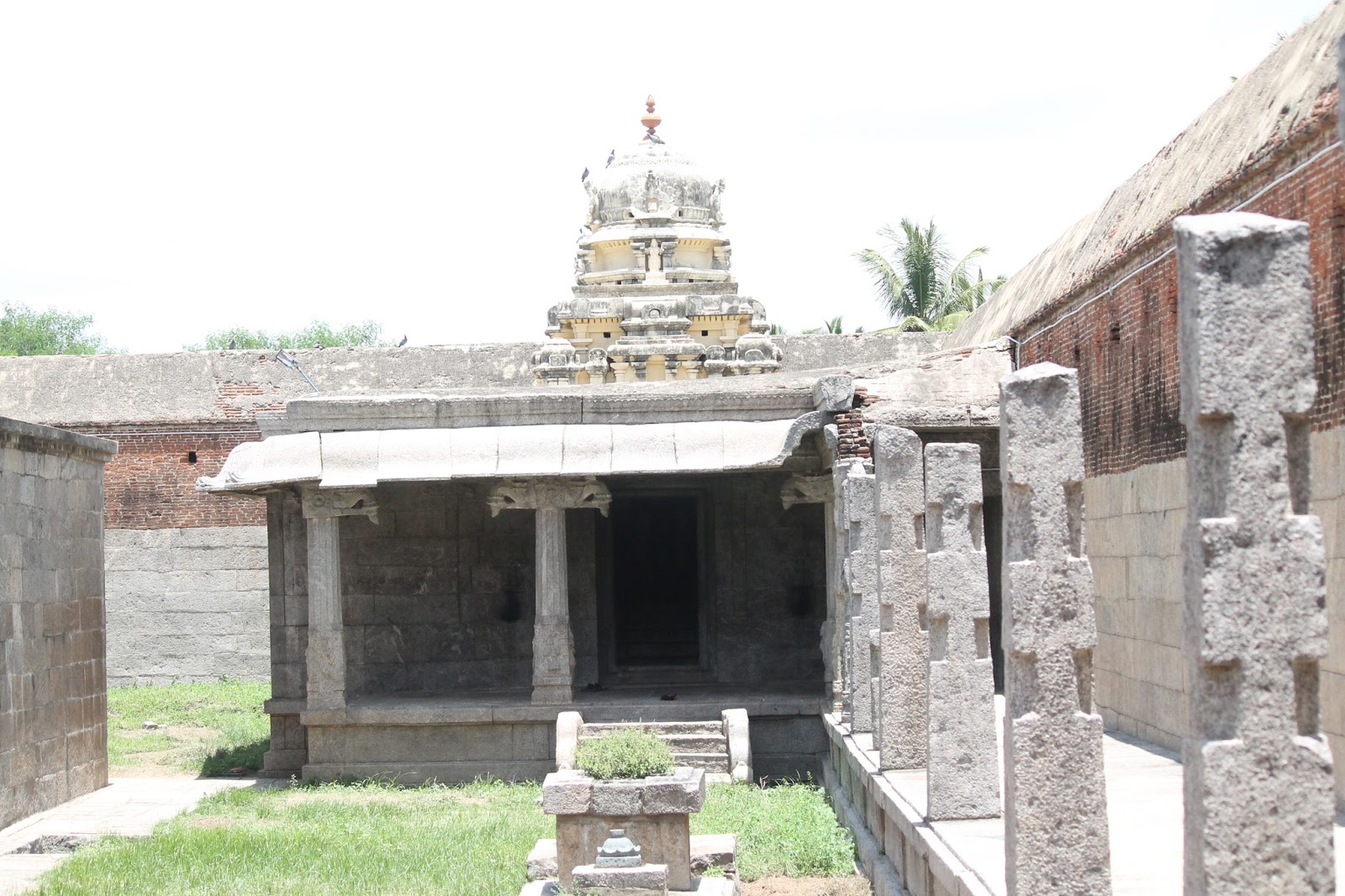 Know Your Heritage: Heritage Trail: Thiruvallam, Melpadi, Mahendravadi ...