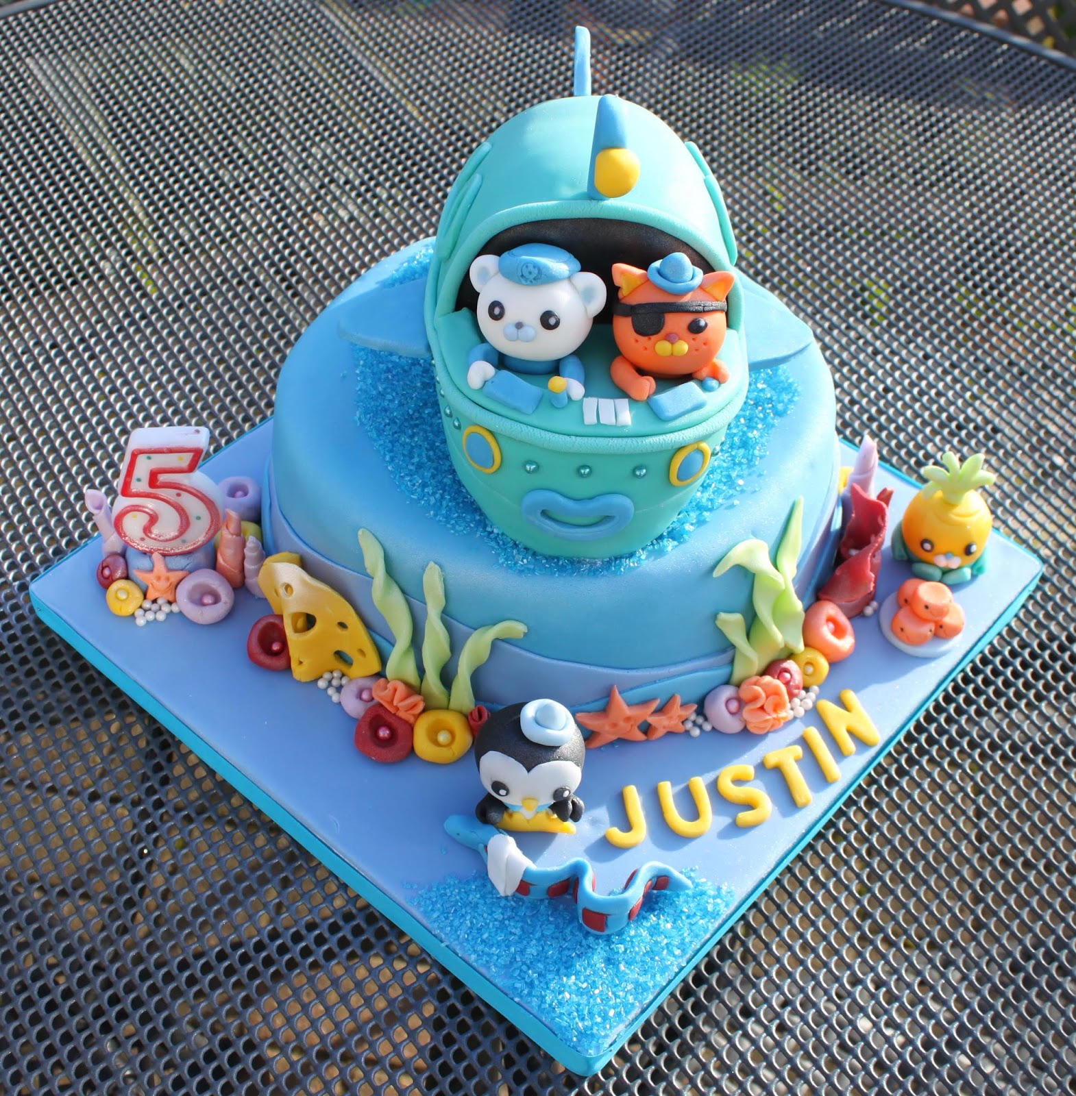 Snowballs in Summer: Explore, rescue, protect! It's the GUP A ...