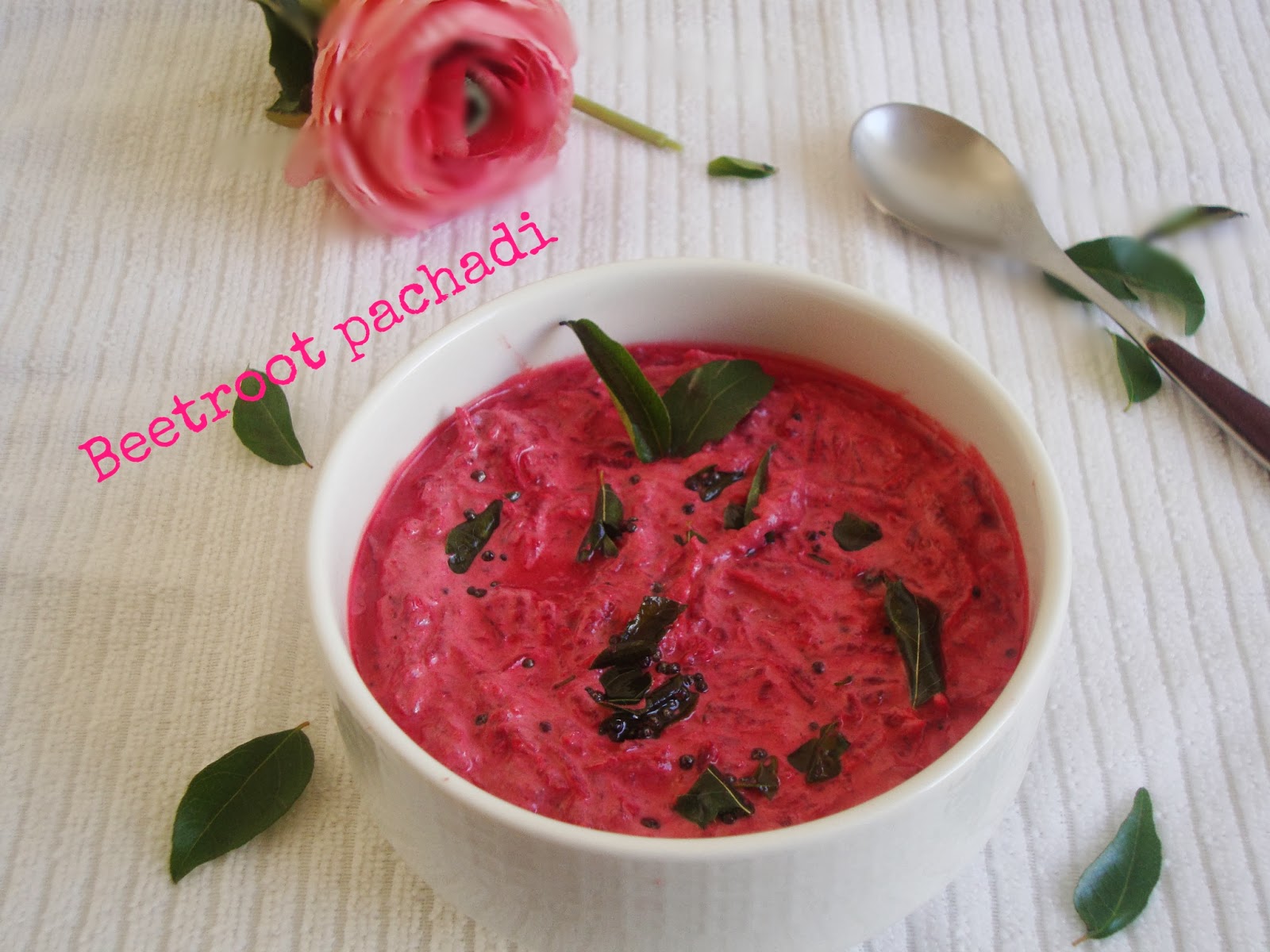 Poornima's Cook Book: Beetroot Raita / Pachadi - Kerala Style