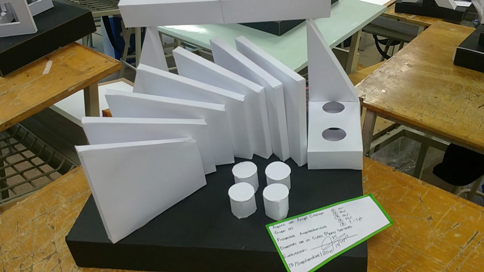 PROYECTOS ARQUITECTONICOS I: TRANSFORMACION DEL CUBO DE FORMA PLASTICA