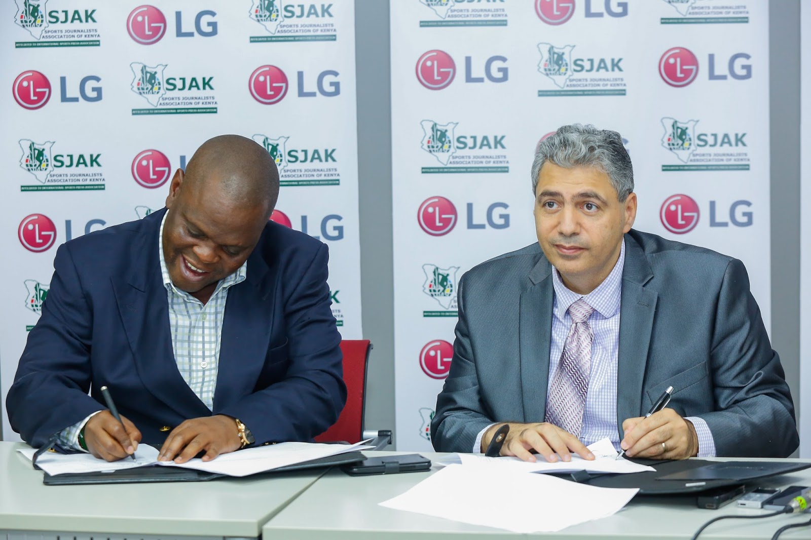 Kenyan footballers get a leg up as LG signs KSh 6 million sponsorship ...