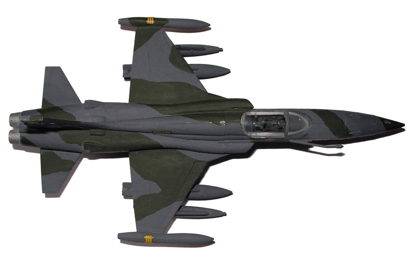 nhungdoicanh: Canadair CF-5/CF-116 Freedom Fighter