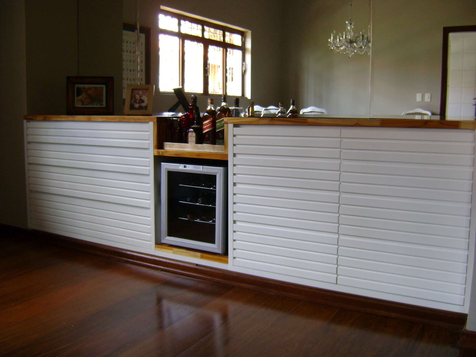 CASA DA MADEIRA Móveis Planejados (19) 3269-6166: Buffet