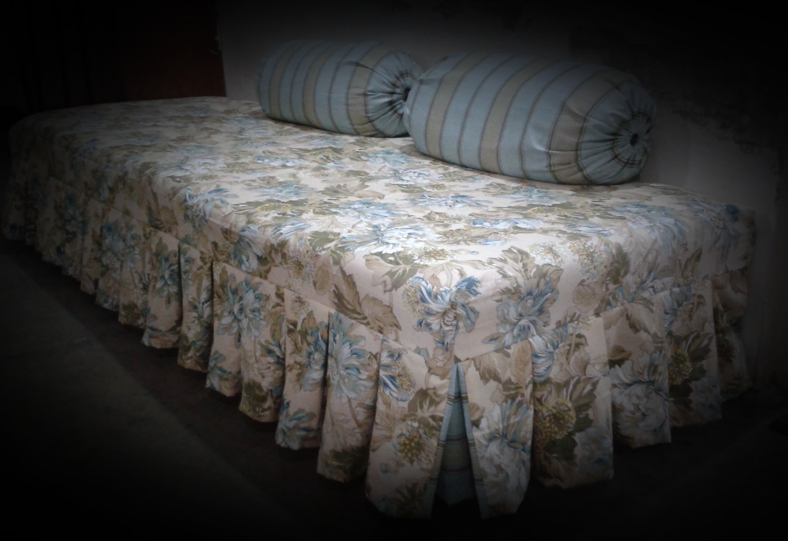 Umme Yusuf: Divan Cover