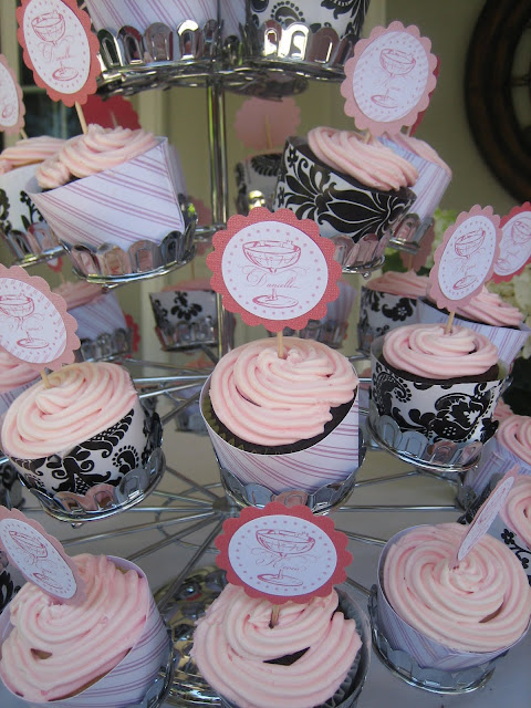 Honeycomb Events & Design: Champagne Wishes and Cake Pop Dreams