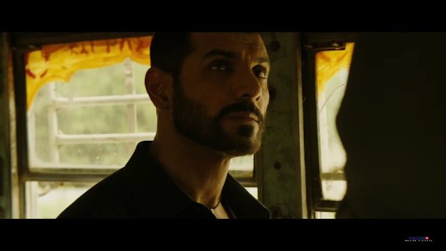 RAW MOVIE TRAILER REVIEW