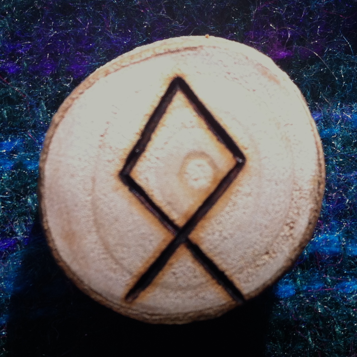 neo polytheist: Germanic Divination – Runes