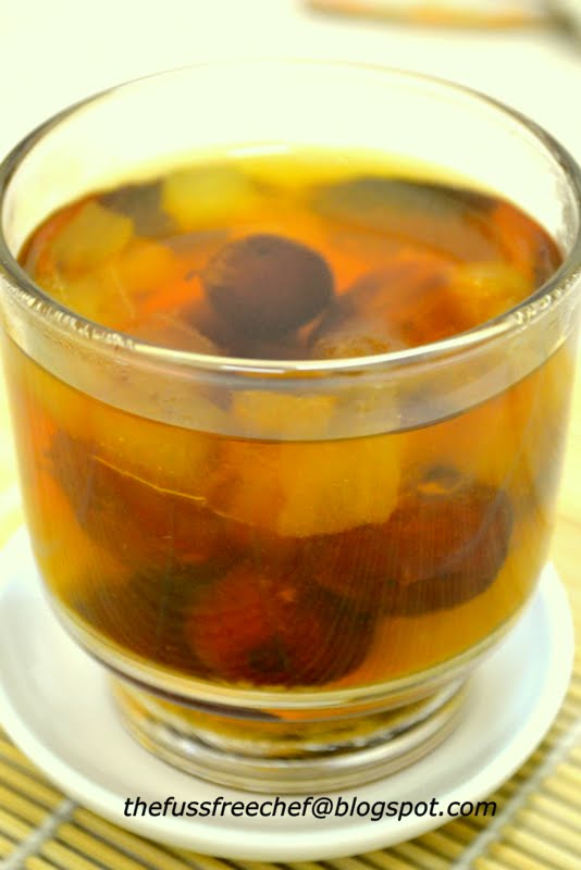 the FUSS FREE chef: Nourishing Soups and Teas - Post #3 : Red Dates and ...