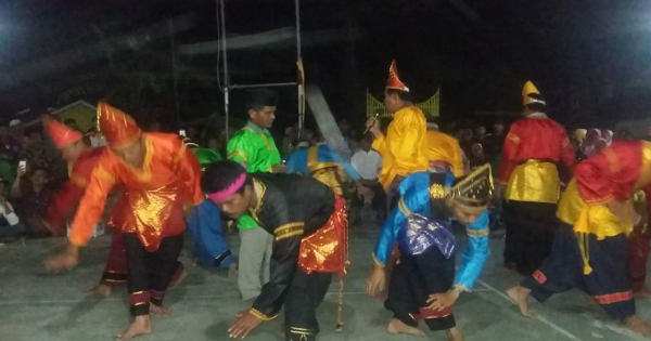 Mengenal Randai Kesenian Tradisional Minang - Rancax Magazine