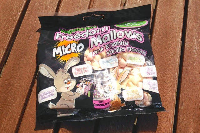 VEGANOO Vegan Reviews: vegan marshmallows