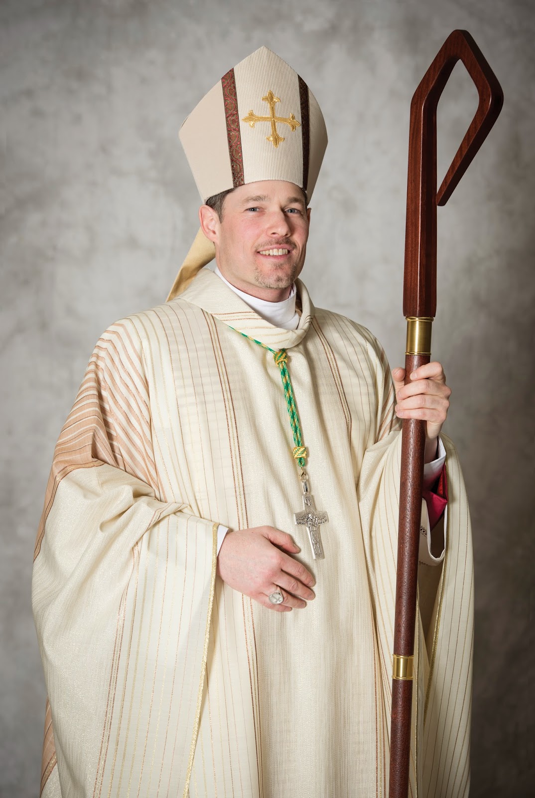 The Journey of a Bishop: Le Blason de Mgr Riesbeck/Bishop Christian's ...