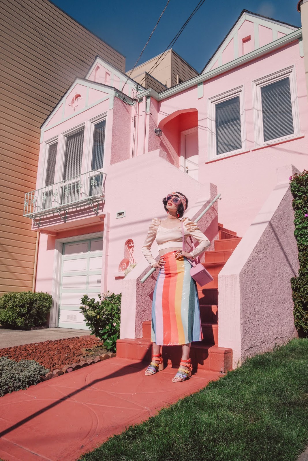 The Pink House - A Fashion Nerd, A Colorful Fashion Blogger in Los Angeles
