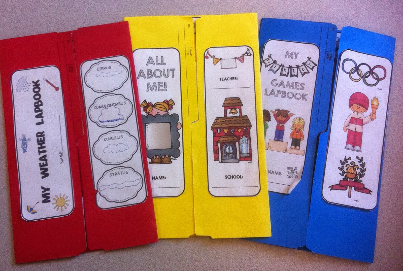 Who's Who and Who's New: Lapbook Learning