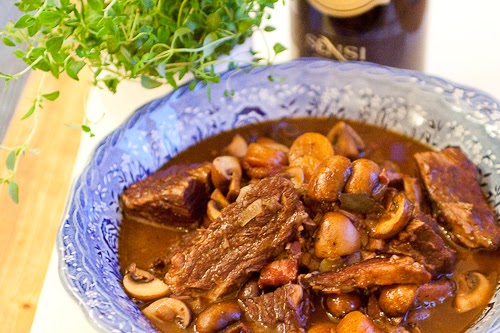 Boeuf Bourguignon (Burgundia pada) a'la Julia Child
