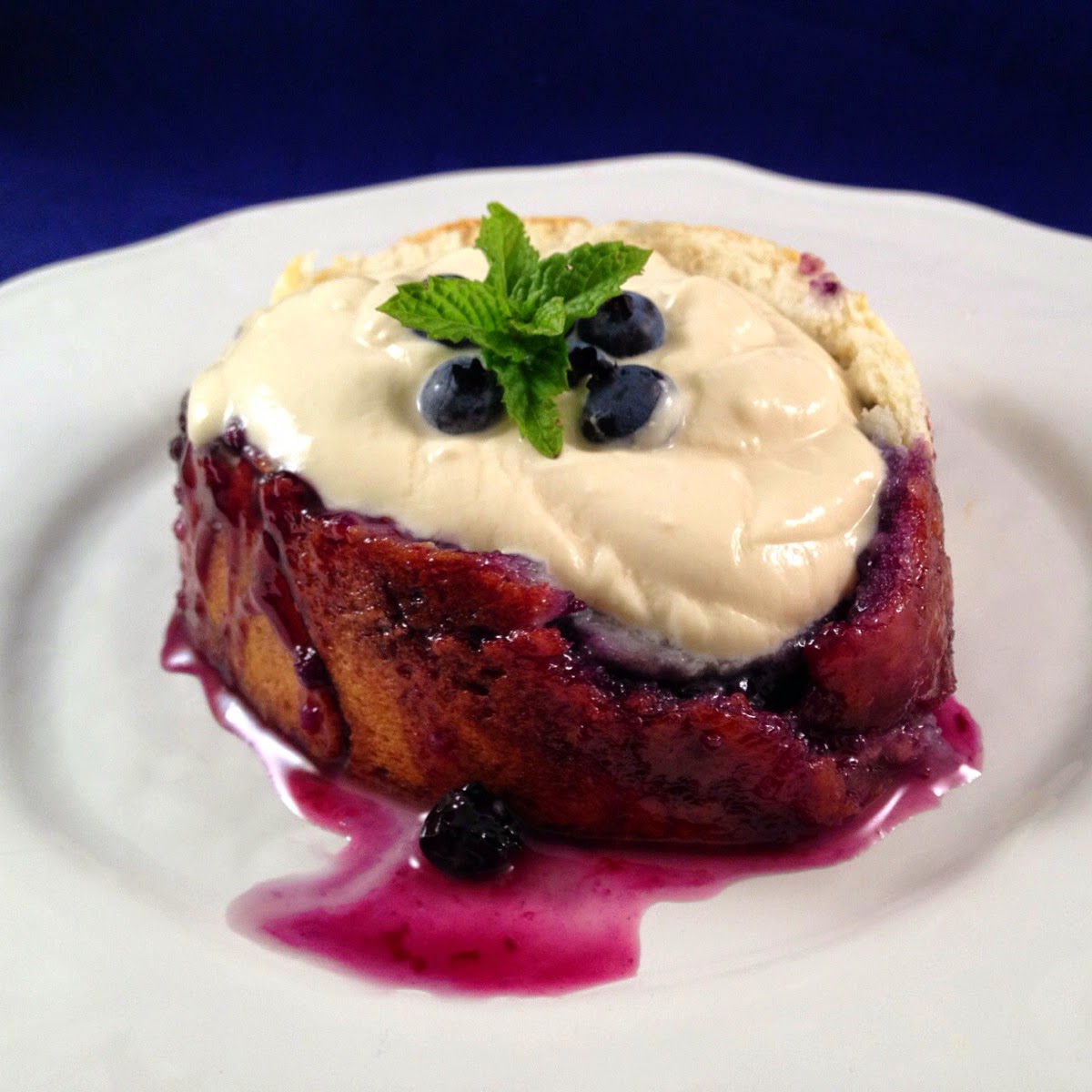 My Food Infatuation: Betty-Lou's Blueberry Roly-Poly