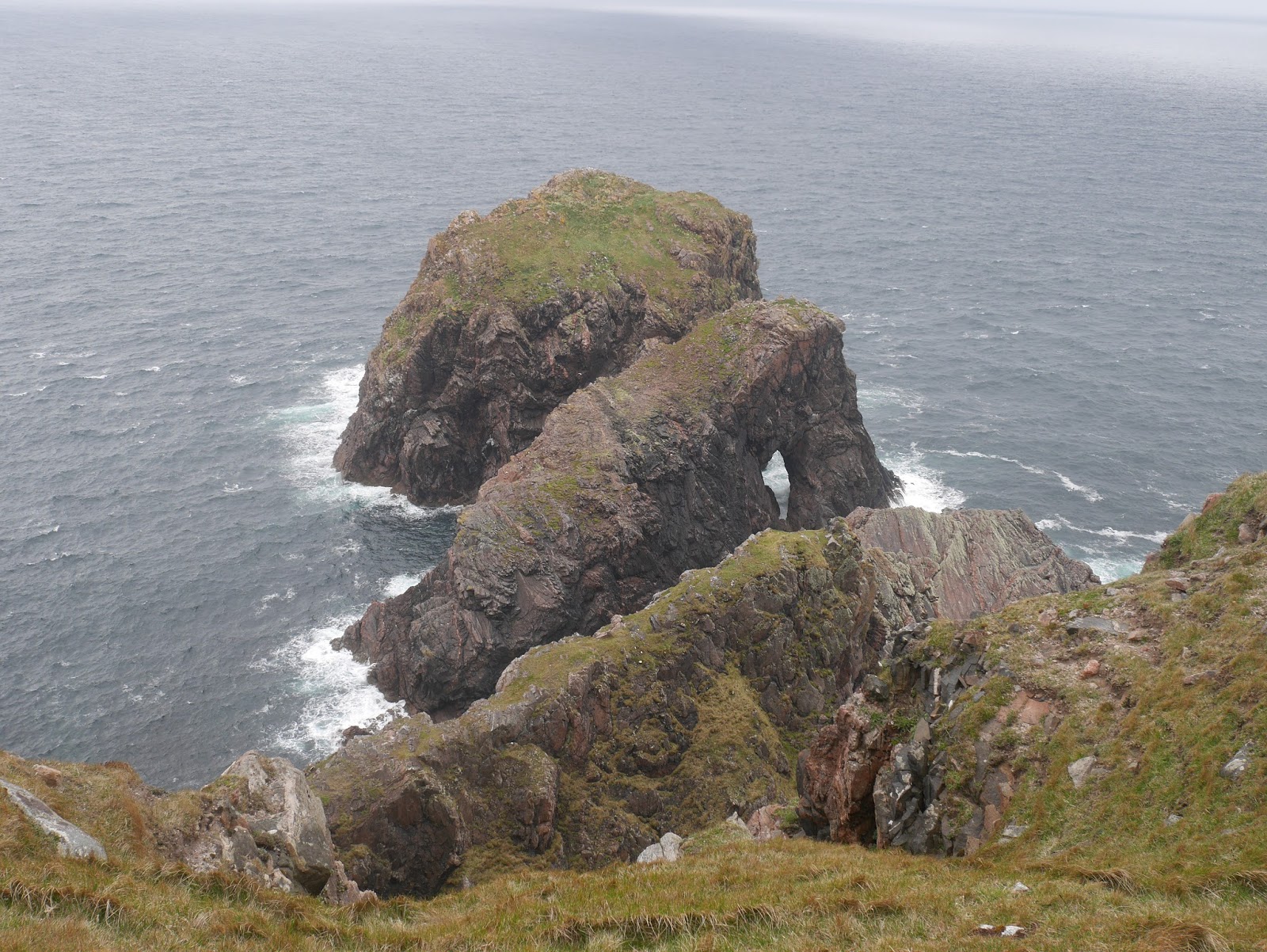 TARMACHAN MOUNTAINEERING: SANDWOOD BAY TO CAPE WRATH