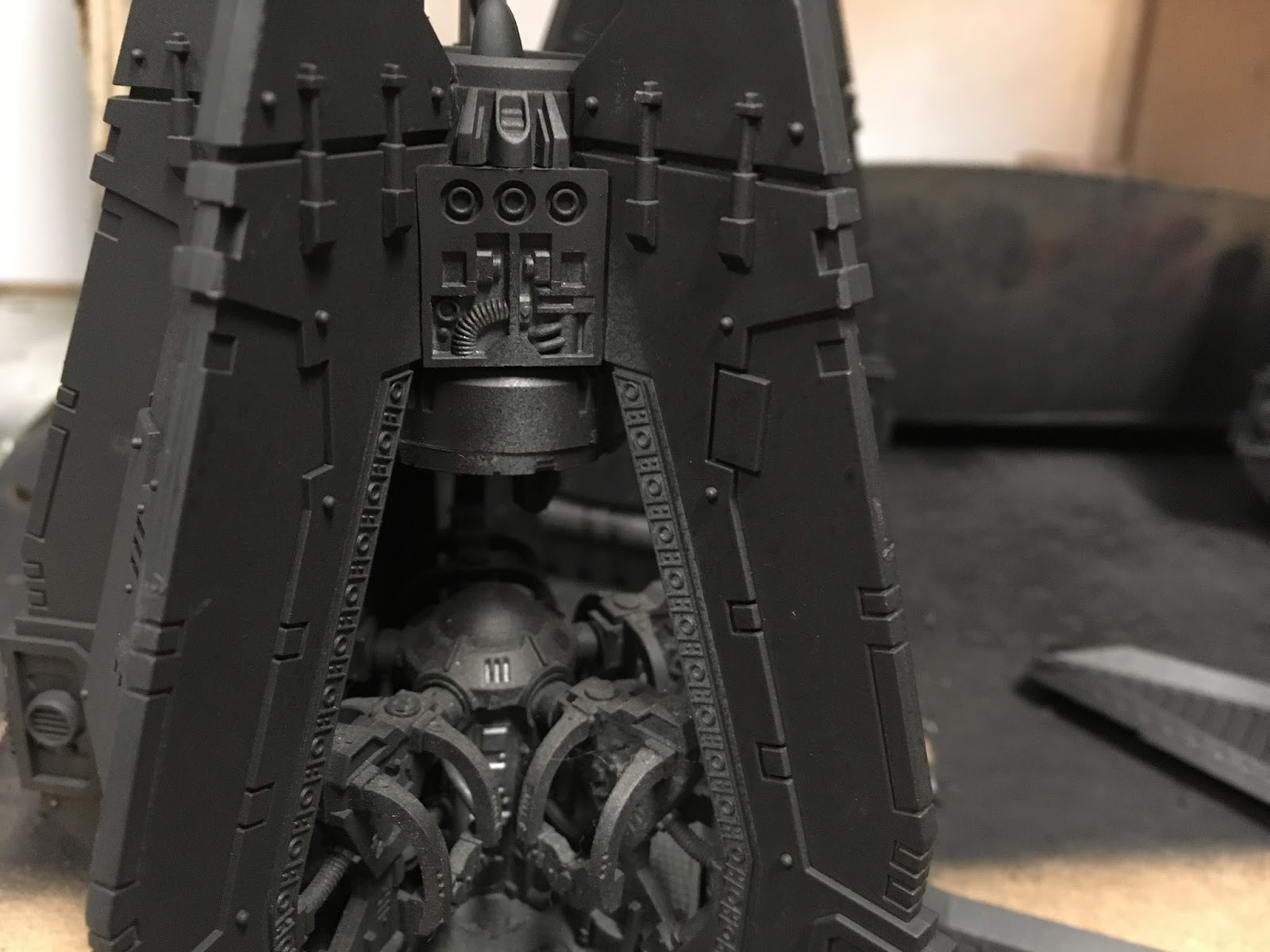 Hellfire Painting: Badger 250-2 Spray Gun Review with Primer