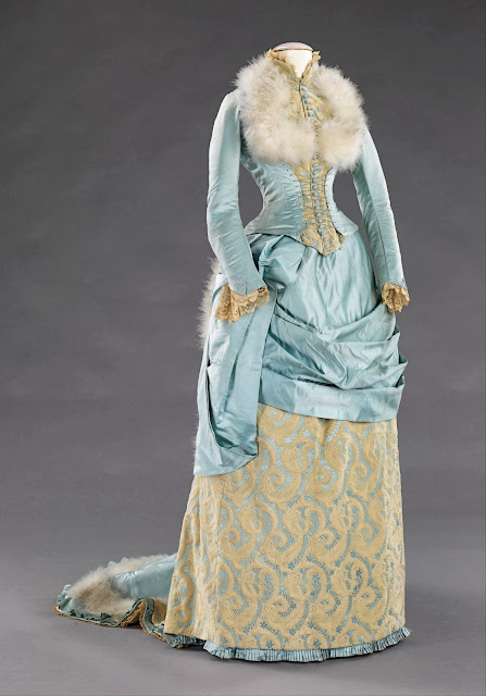 SilkDamask : Icy Blue Silk & Feathers: Two Wintery Victorian Garments ...