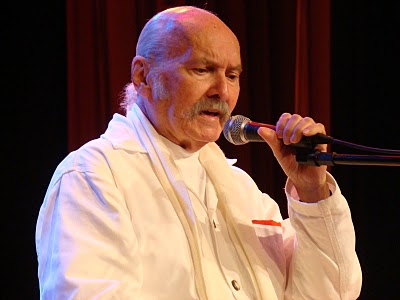 Imagem Free: Billy Blanco