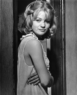 Slice of Cheesecake: Judy Geeson, pictorial