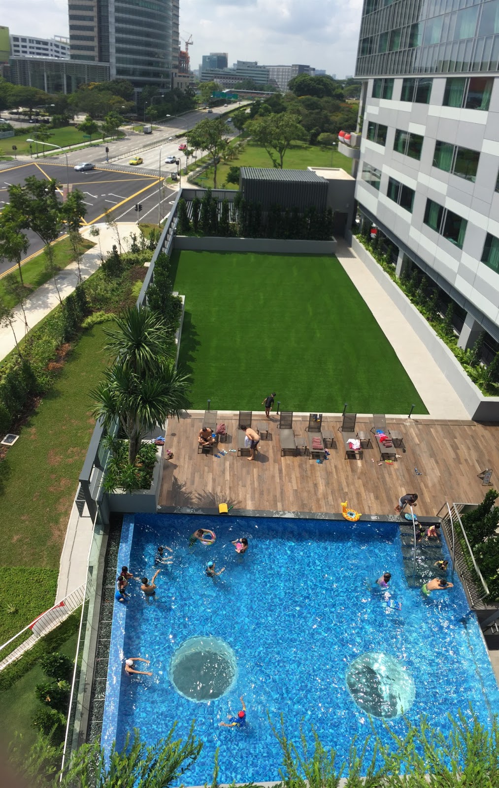 Observe the world: RWS Resort World Jurong Genting Hotel