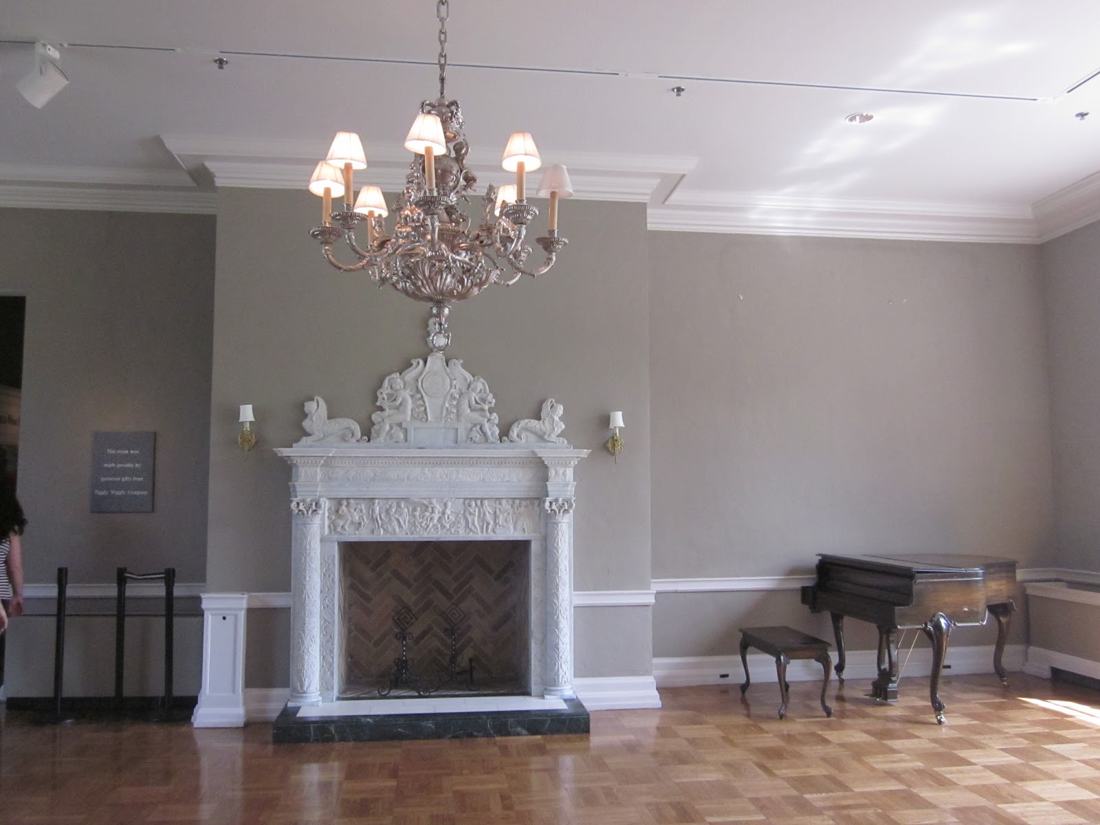 Golden Gang: The Pink Palace Museum