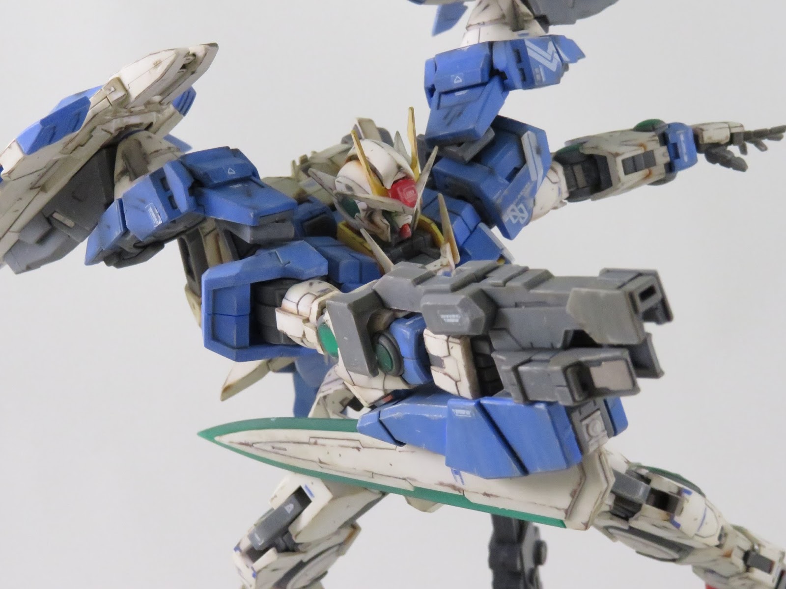 Painted Build: RG 1/144 Gundam OO Raiser + Weathering