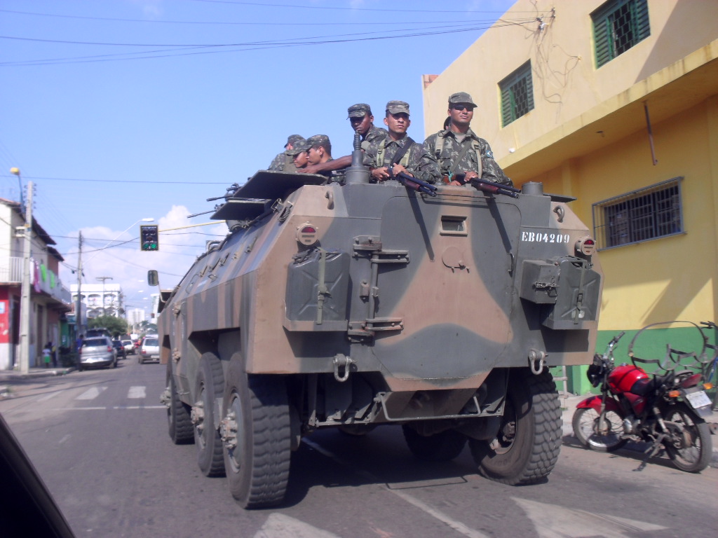 Exército inicia operação em Imperatriz‏ - Notícia da Foto