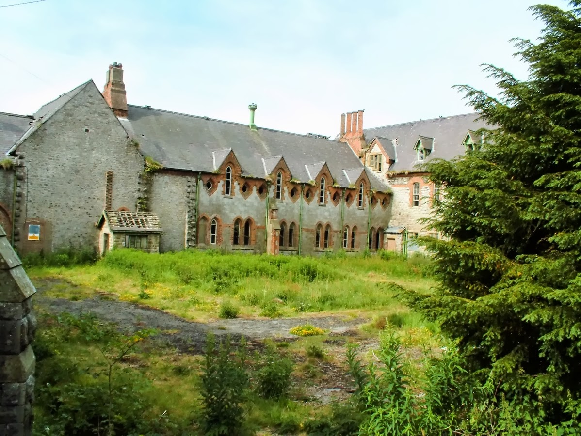 Sirpete's Pic's: St Clare's Convent, Pantasaph. 2