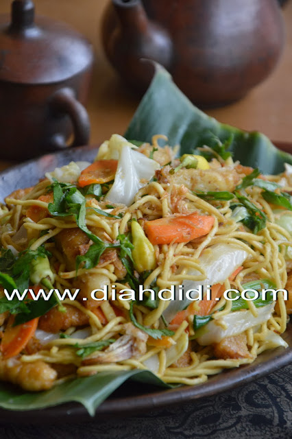 Diah Didi's Kitchen: Mie Goreng Kampung