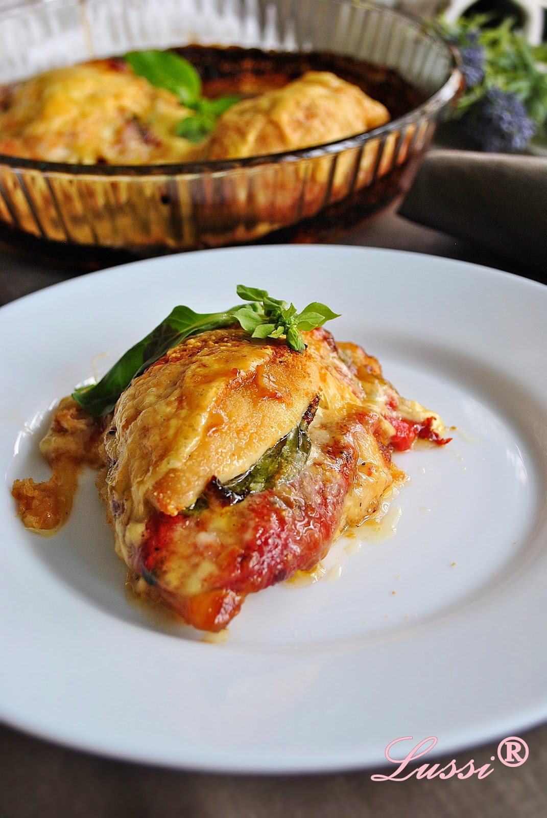 Lussi`s World of Artcraft: Пиле "Италия" / Italian-Style Chicken Breast ...