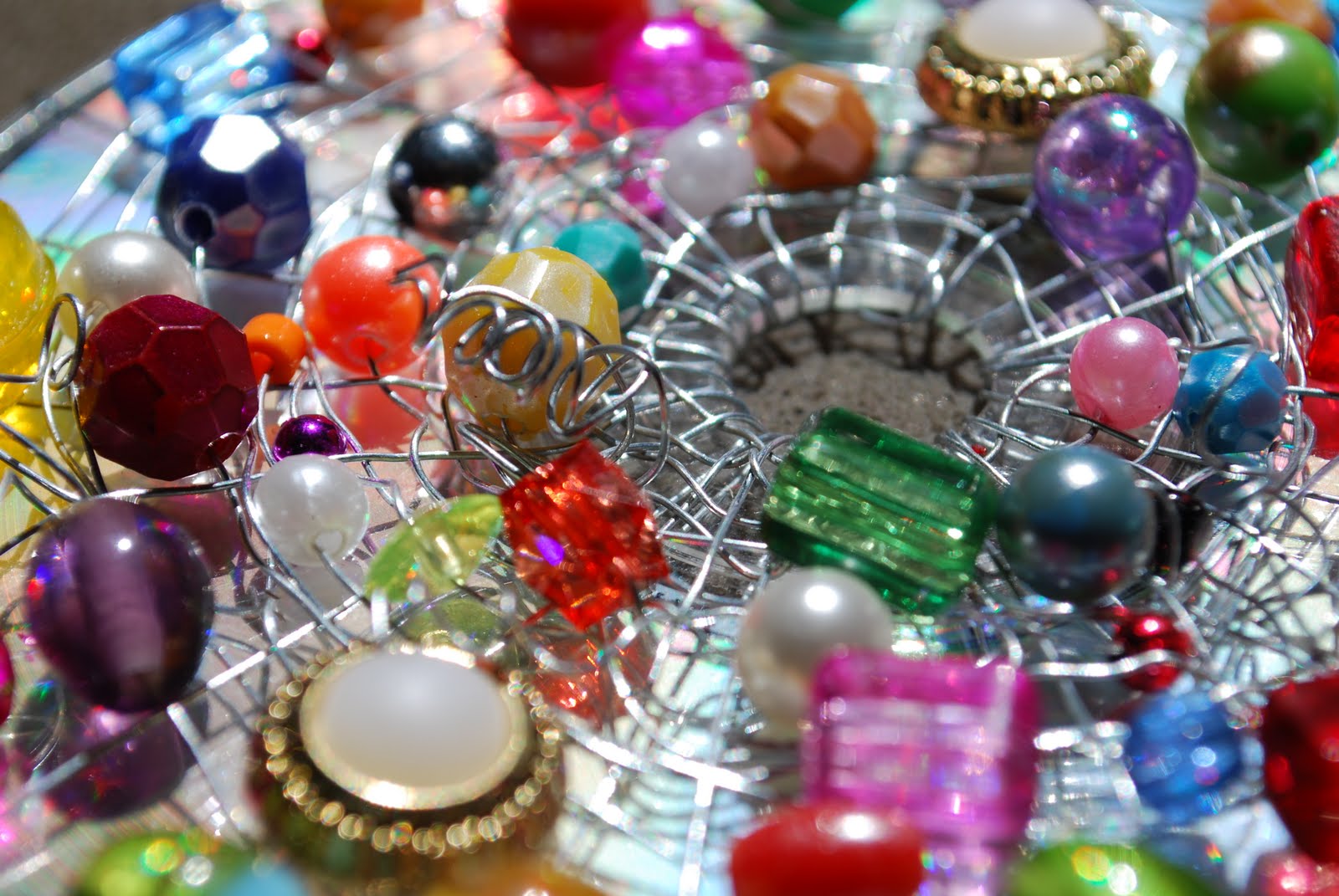 Make It... a Wonderful Life: CD Weaving