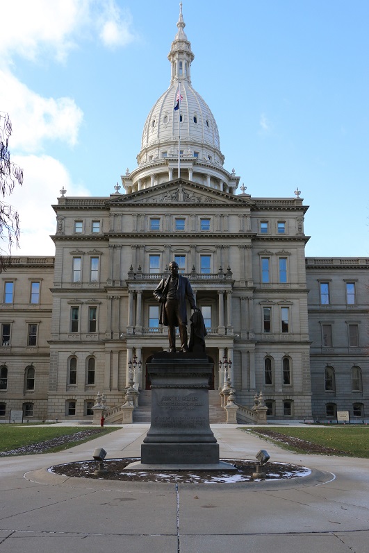 Michigan Exposures: A Visit to the Capitol Building