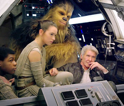 SNEAK PEEK : "Star Wars: The Force Awakens" - More New Images