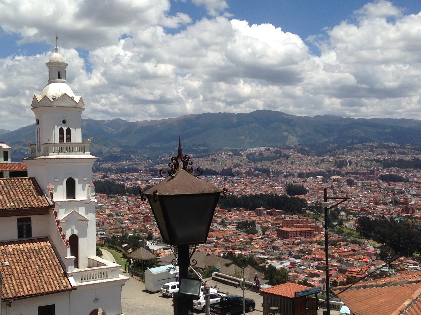 Stock Family Trip : City bus tour in Cuenca