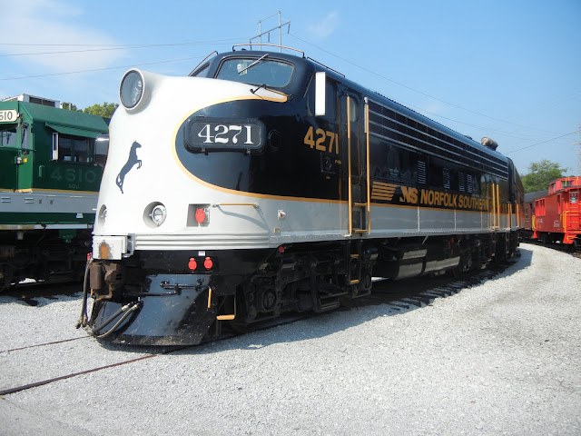 Signal Light Productions: TVRM Railfest Pictures