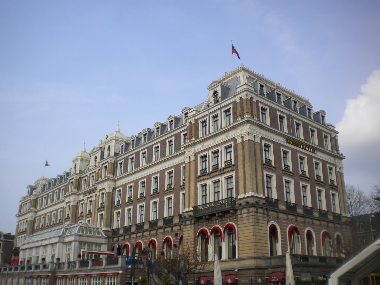 Jonathan's Blog: Europe Day 3. Rotterdam and Amsterdam