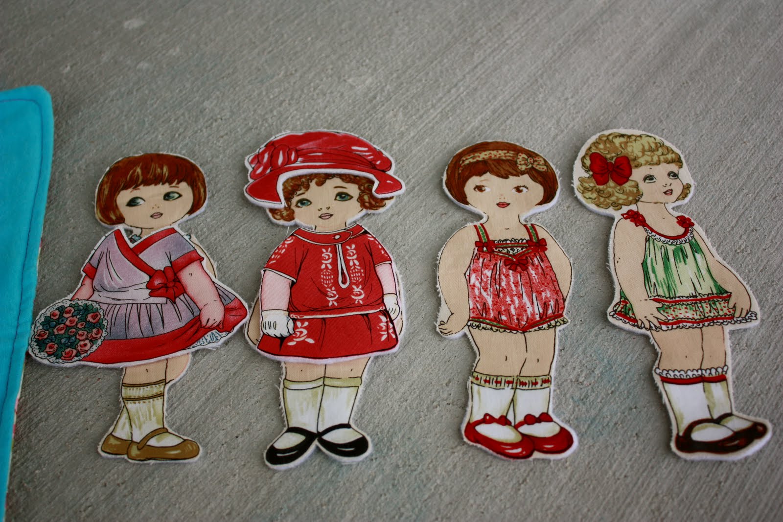 jujuB: Fabric Paper Dolls