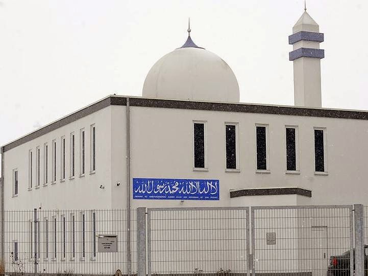 AHMADIYYA MOSQUE: Bait Us Sami - Hanover Germany