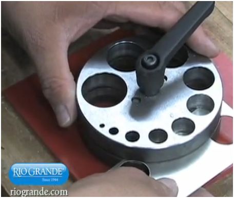 Which Disc Cutter to Get for Jewelry Making? / The Beading Gem