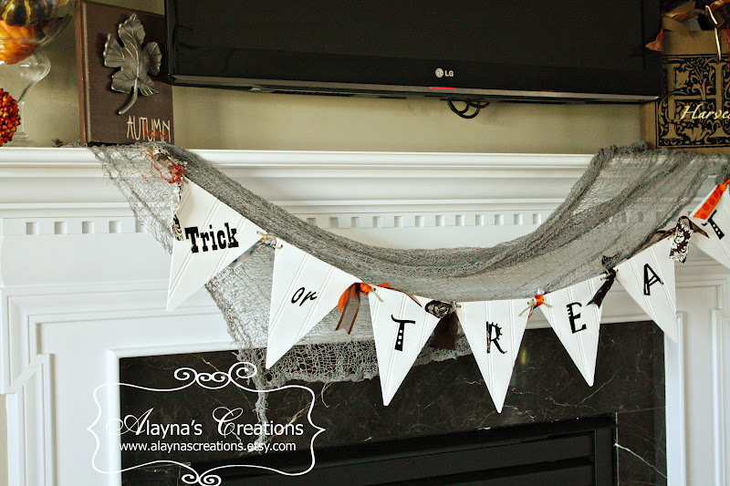 Alayna's Creations: Fall Beadboard Pennant Banners