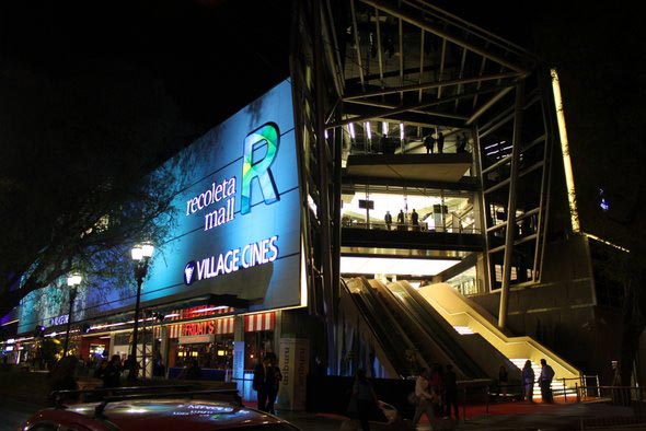 Gloria V Casañas presenta libro en Recoleta Mall : Blog de Lujo