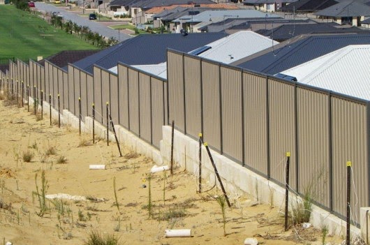 Fencing Perth, Perth Trade Centre: Colorbond Fencing: What are the choices?