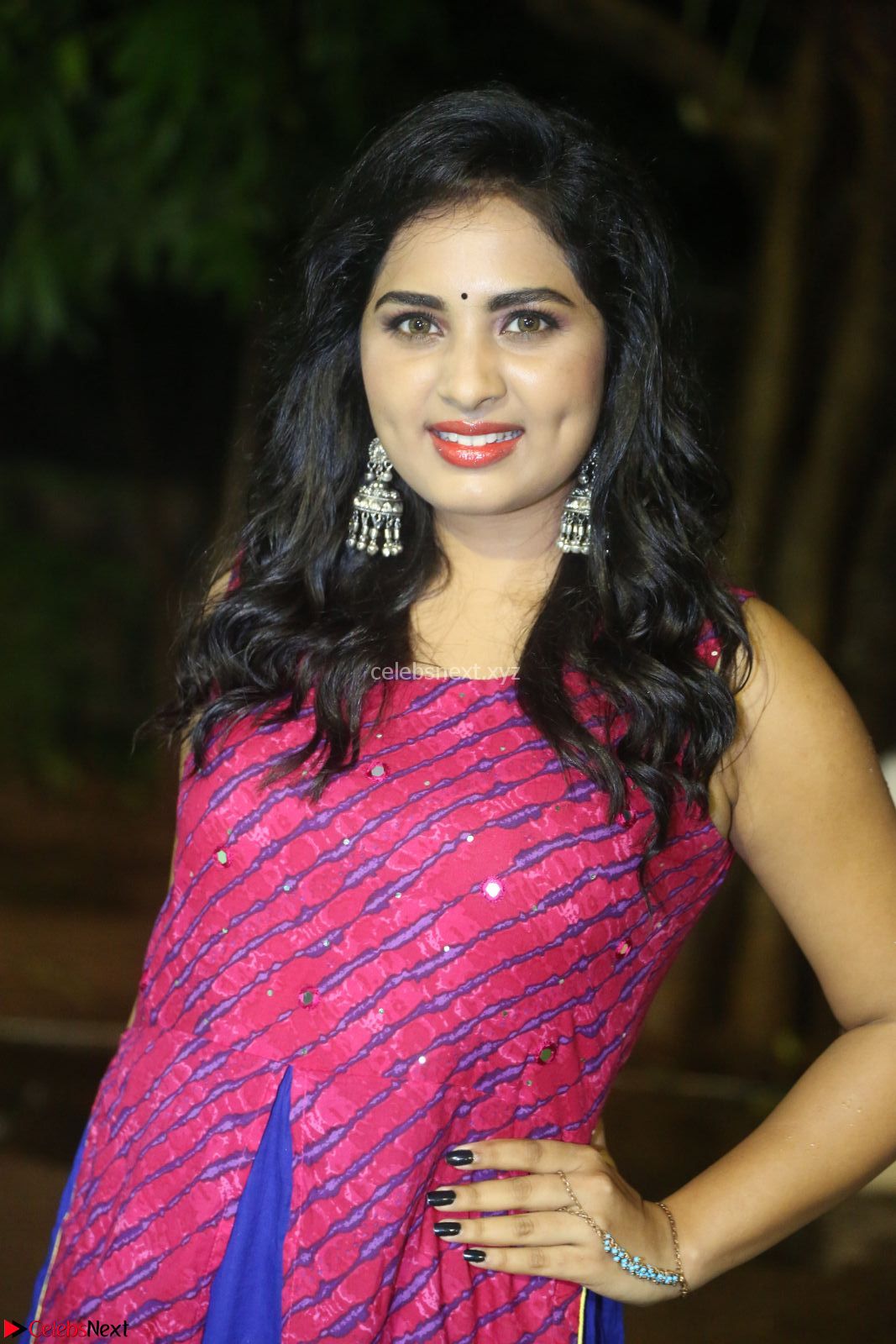 Bollywood Actresses With Dimples - Wirusoze