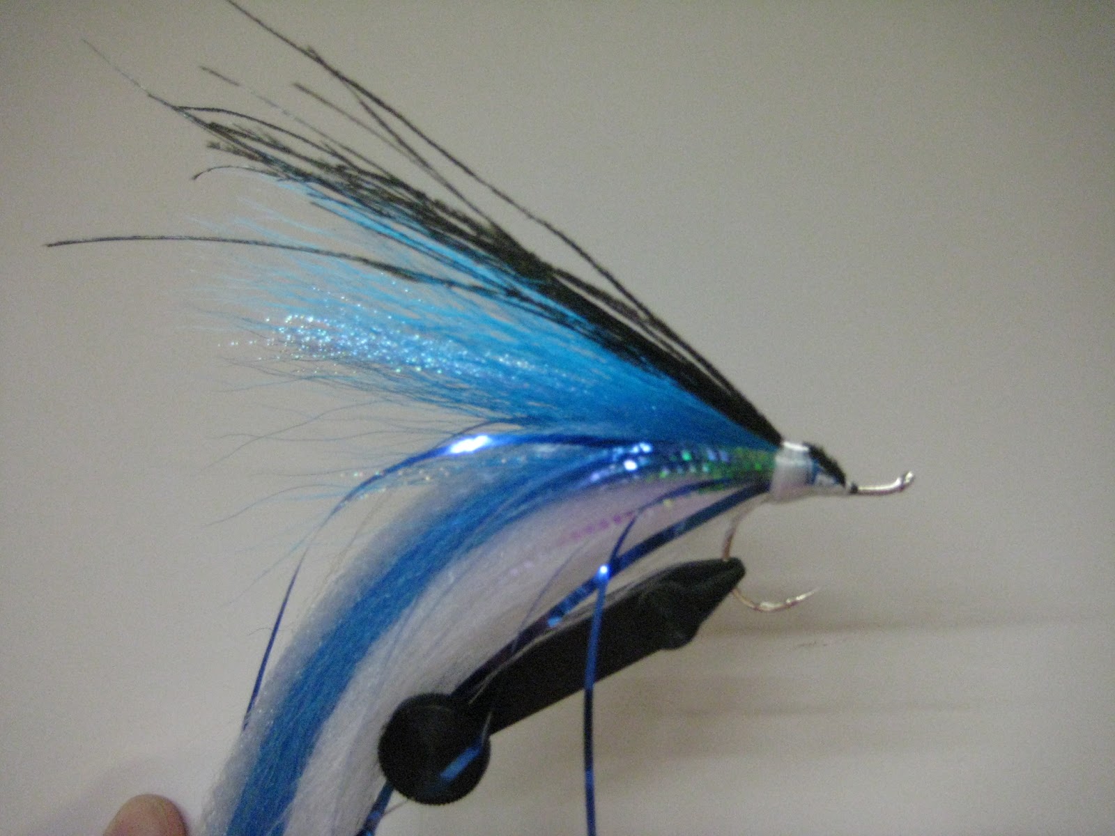 Big Pike Flies as a Way of Life: Tying the Beast!
