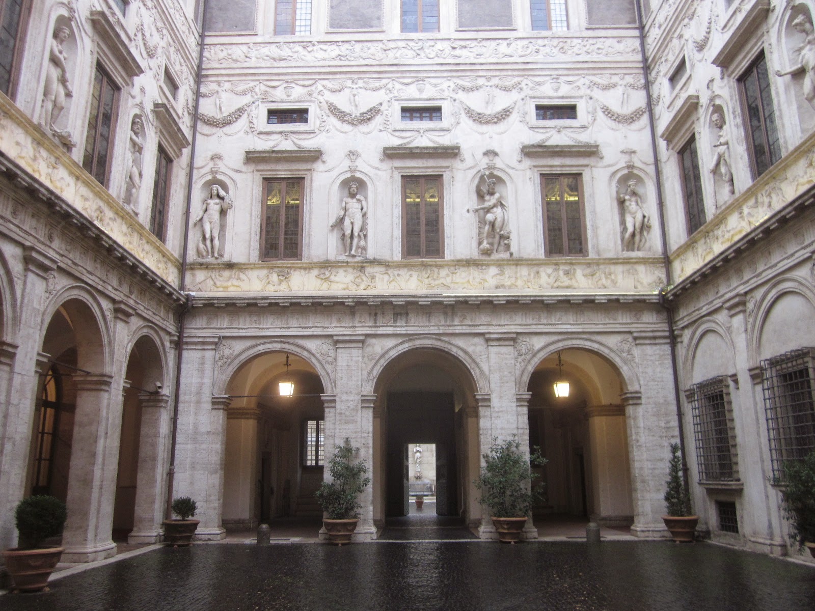 Sights of Rome: Palazzo Spada