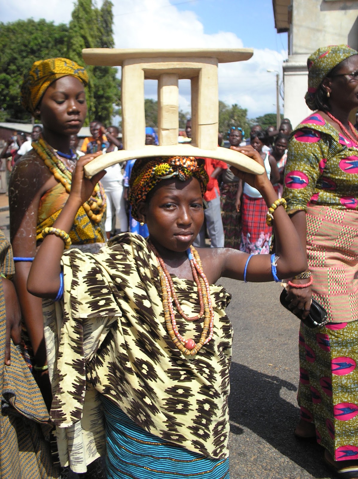 MYNAH: Hogbetsotso Za in Pictures