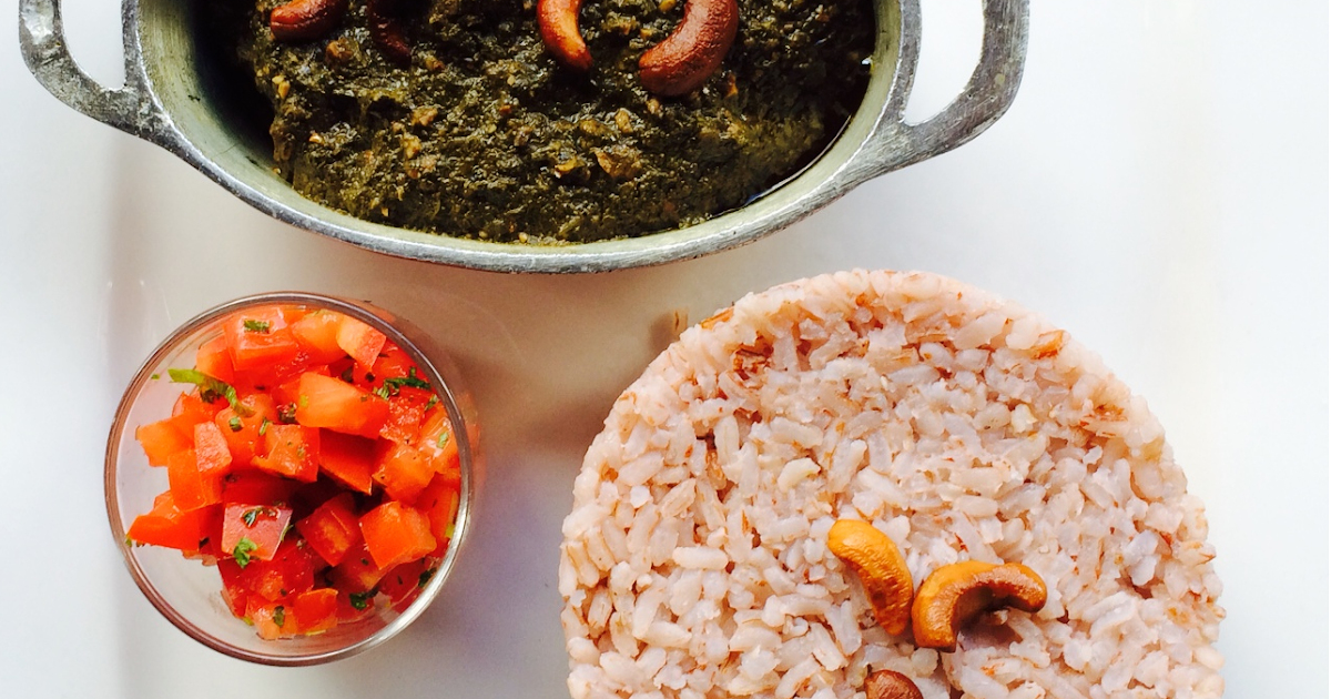 Porc aux feuilles de manioc pillé Ravitoto sy henakisoa | La cuisine ...