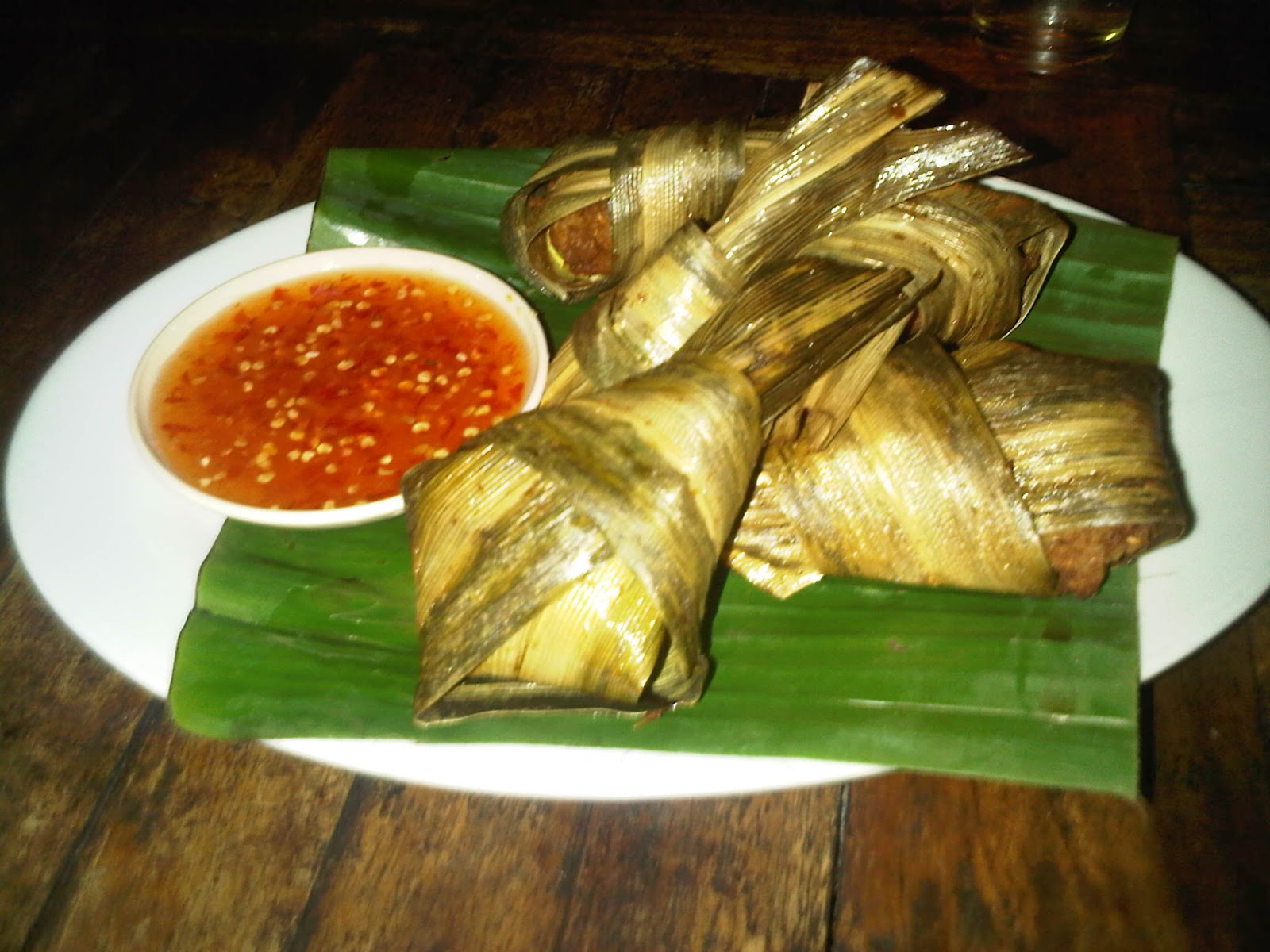 Jalan-Jalan di Gerai Tepi Jalan